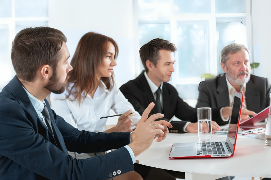 The Pros and Cons of Selling Your Company to Private Equity The Pros and Cons of Selling Your Company to Private Equity