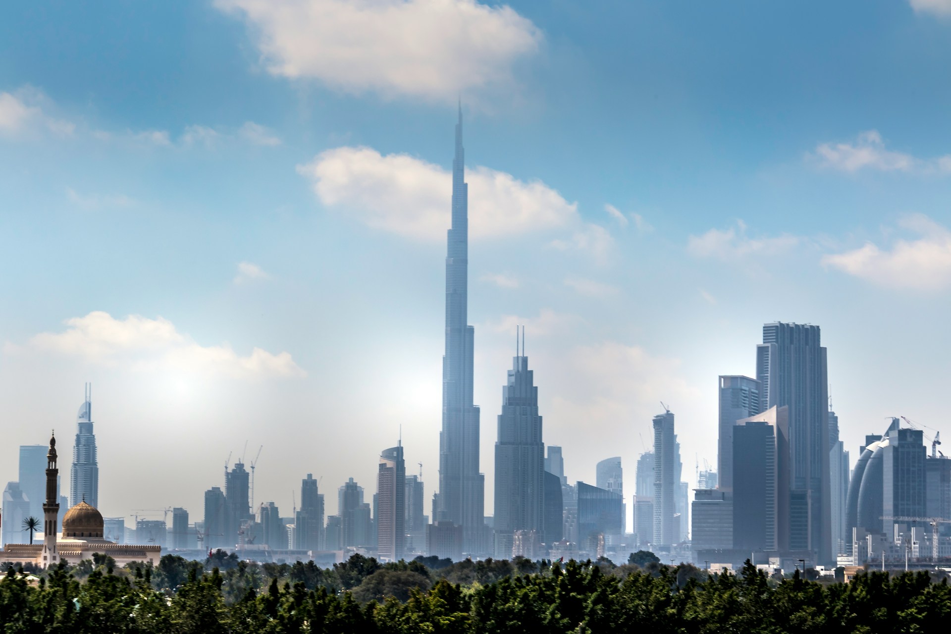 Why Dubai’s Villa Market Is Attracting Global Attention in 2025 - Megri ...