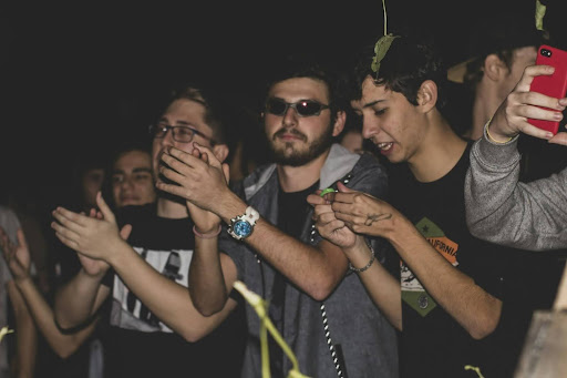 How To Plan An Amazing Night Out With Your Friends - Megri Blog: Latest ...