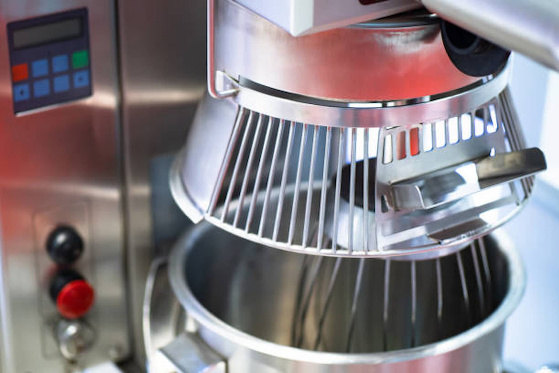 The Role of Industrial Blenders in Modern Manufacturing