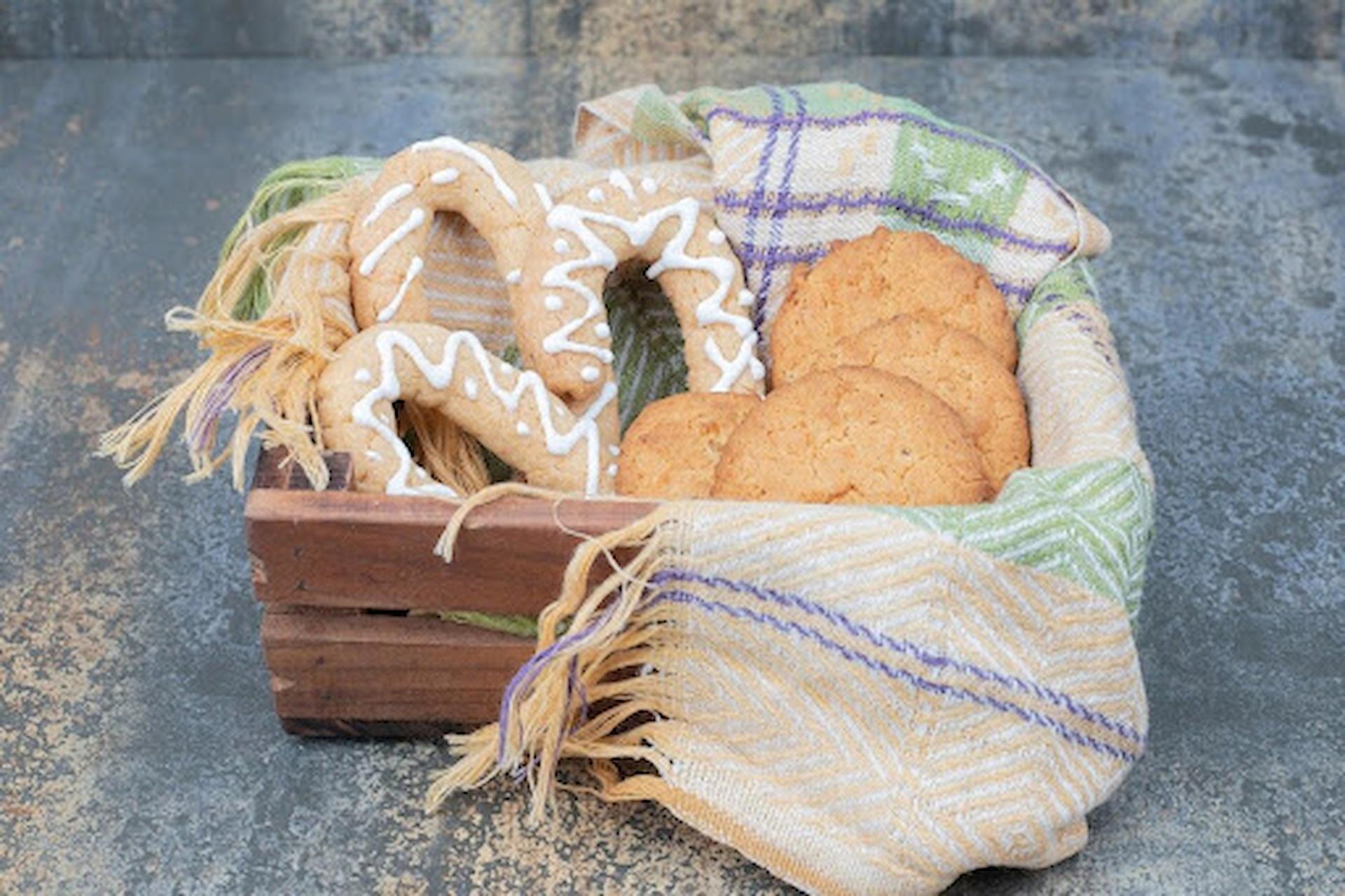 DIY Biscuit Gift Baskets: Easy & Affordable Ideas